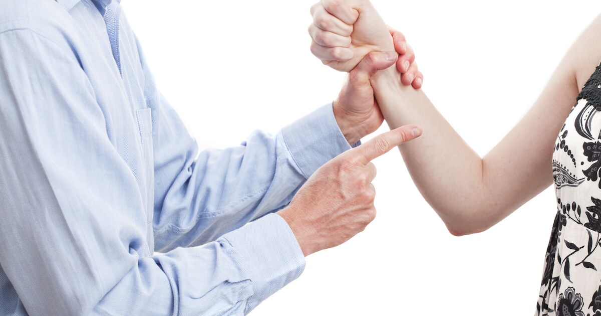 Udense alcoholist die moeder mishandelde en oom beet moet klinische ...