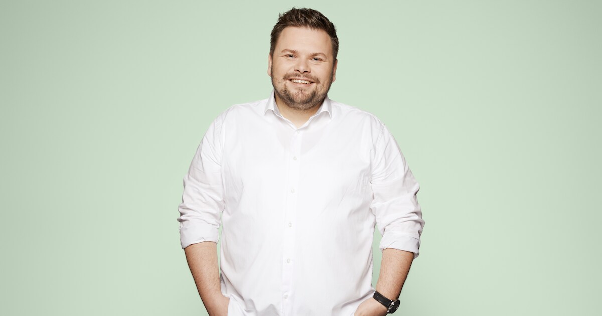 Tilburger Thomas van Groningen debuteert als presentator Op1: ‘Een hele eer’ | Tilburg | bd.nl