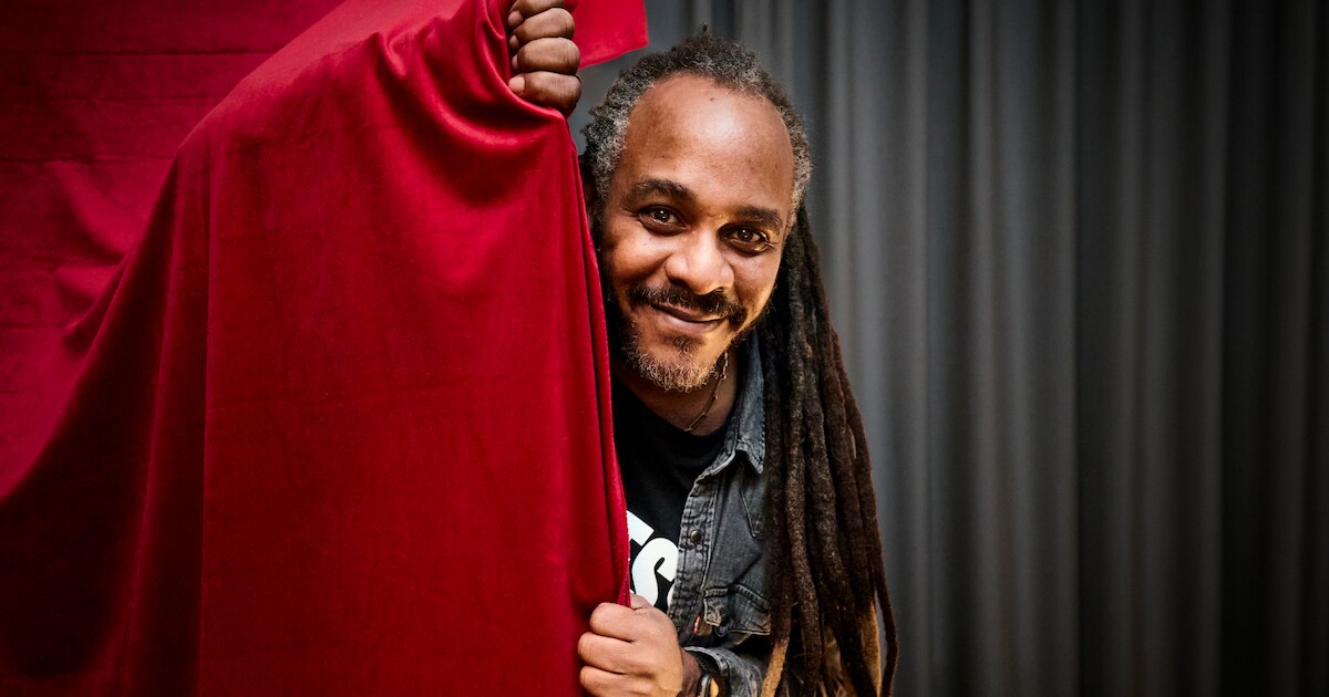 Cabaretier Marlon Kicken heeft nieuwe show: ‘De echtheid komt uit ...