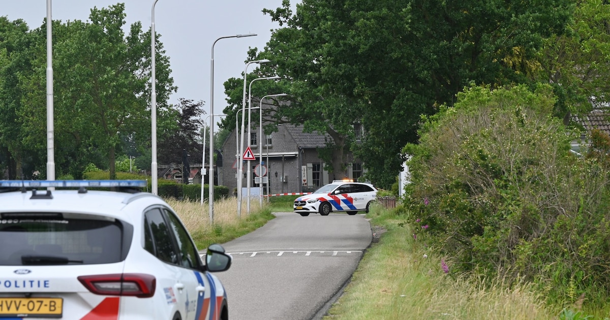 Overleden fietser in sloot gevonden in Berkel-Enschot, voorbijganger ...