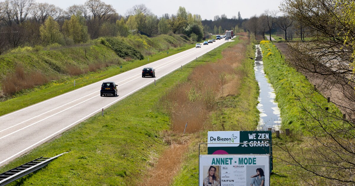 Lekker doorrijden op de N279 tussen Veghel en Asten? Vergeet het maar ...