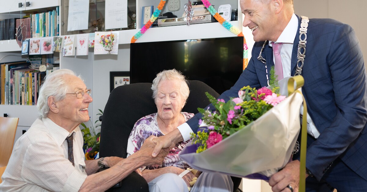 Het begon met een bevrijdingsfeest, nu zijn Wijnand en Dini Konings ...