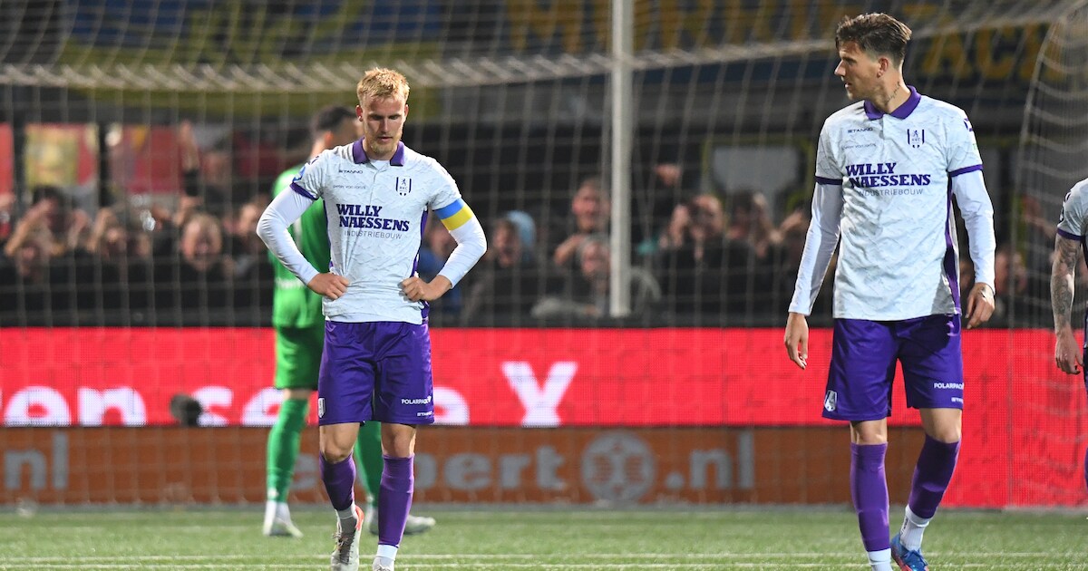 RKC geeft voorsprong op bezoek bij Cambuur in slotseconde uit handen | RKC Waalwijk | bd.nl