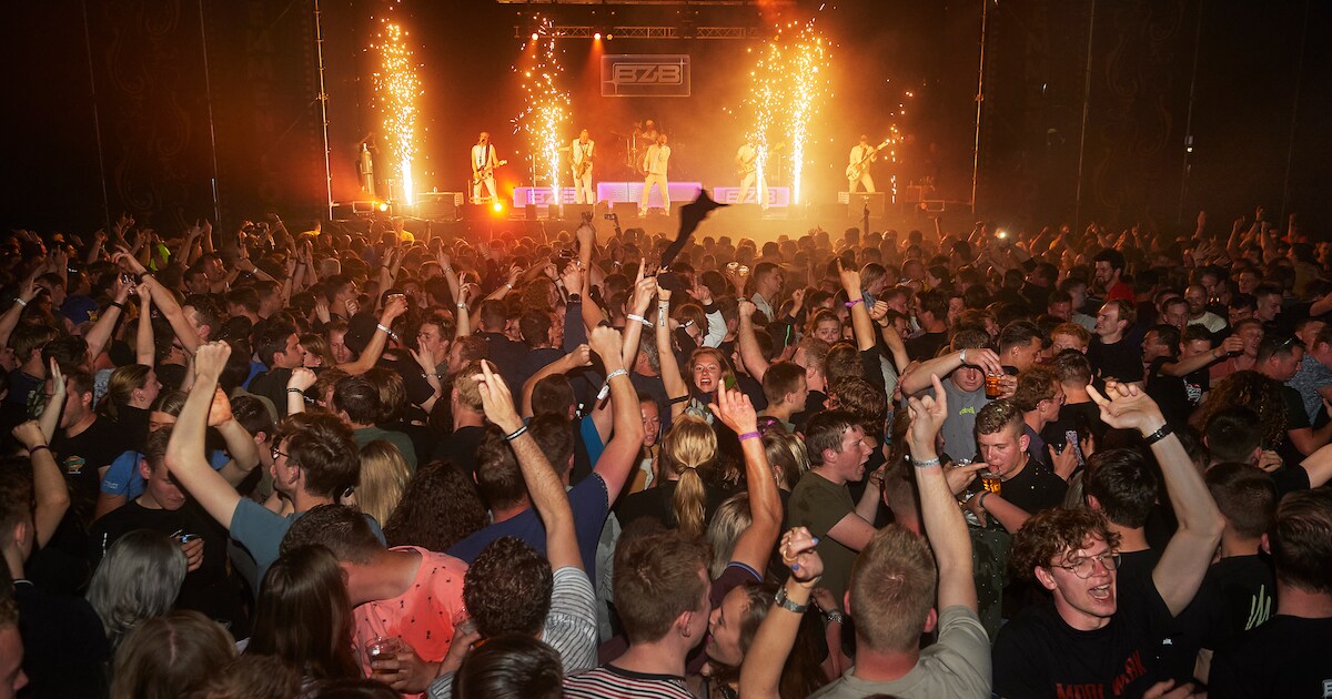 Pascal bezocht achthonderd (!) concerten van BZB, en is er deze ‘Alle ...