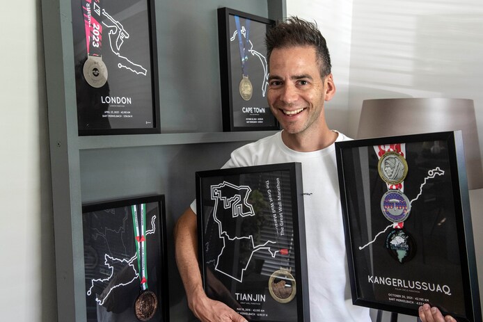 Bart Merkelbach (41) rent de hele wereld over om geld op te halen voor ...