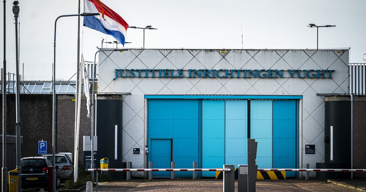 ‘Ridouan Taghi kon vanuit EBI contact hebben met verdachte neef in Marokko’ | Binnenland | BD.nl