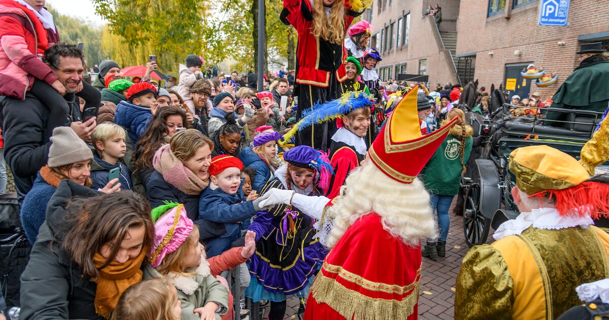 Geen traditionele Sinterklaasintocht met pakjesboot, maar het wordt in ...
