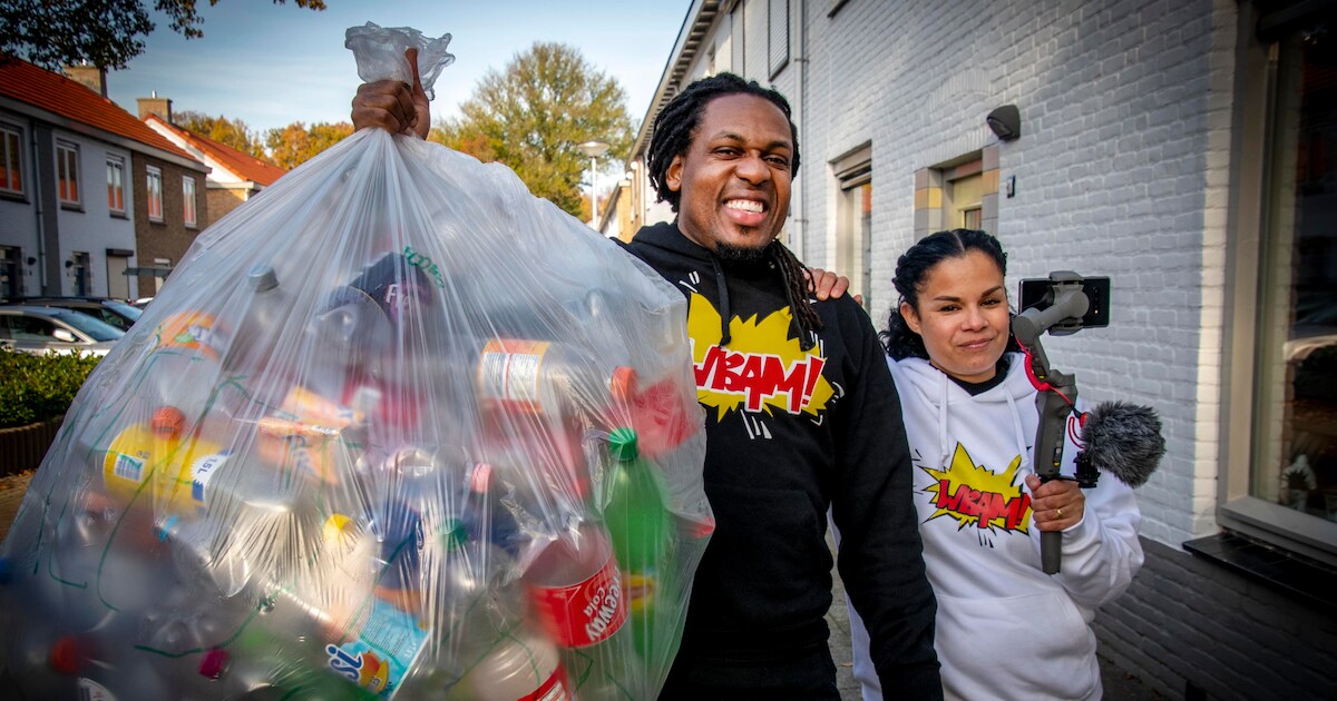 Wbam gaat deur na deur voor lege flessen, net zo lang tot hij miljonair ...