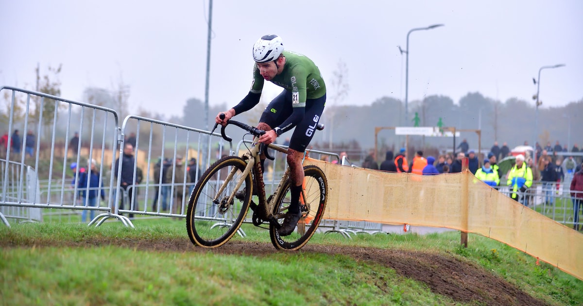 Herboren Ryan Kamp stuit op ontketende Spaanse furie: ‘Die is goed in ...