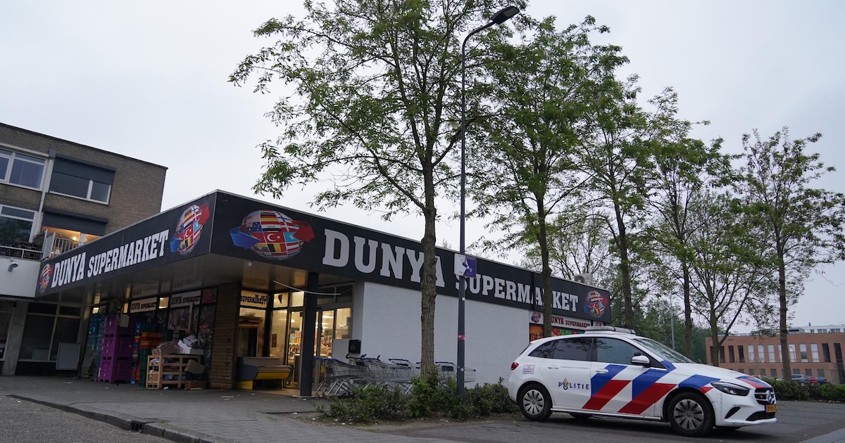 Man (25) aangehouden voor overval op supermarkt Dunya in Den Bosch ...