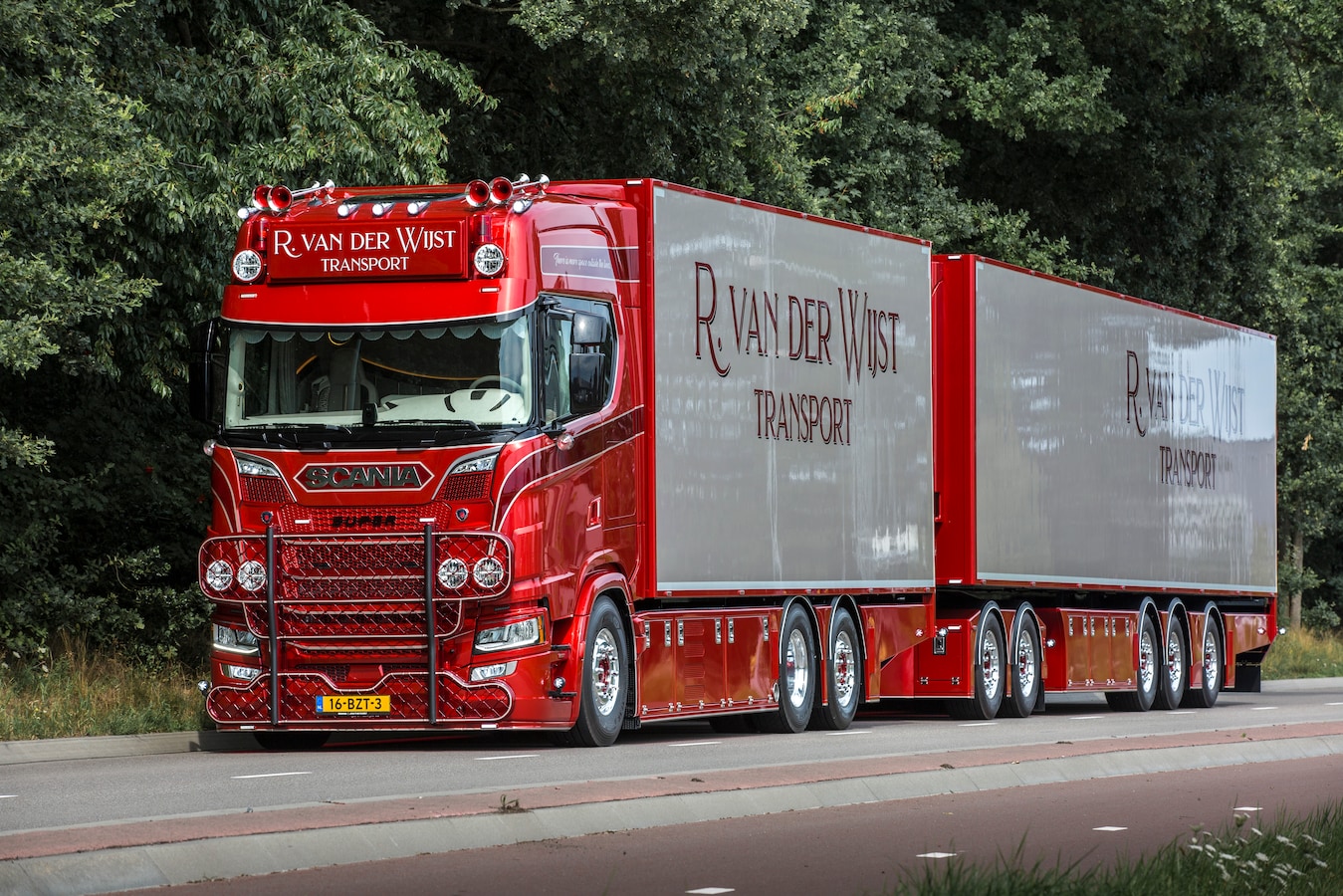 Tranen bij trucker Rick (31) uit Zeeland: hij heeft de mooiste ...