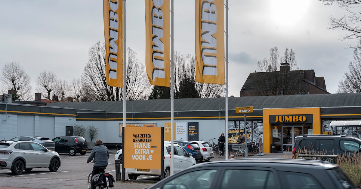 Wat houdt verhuizing van Jumbo nog tegen? Waalwijk en super worstelen ...