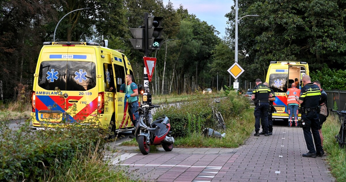 Aanrijding tussen scooterrijder en fietser op Bredaseweg in Tilburg ...