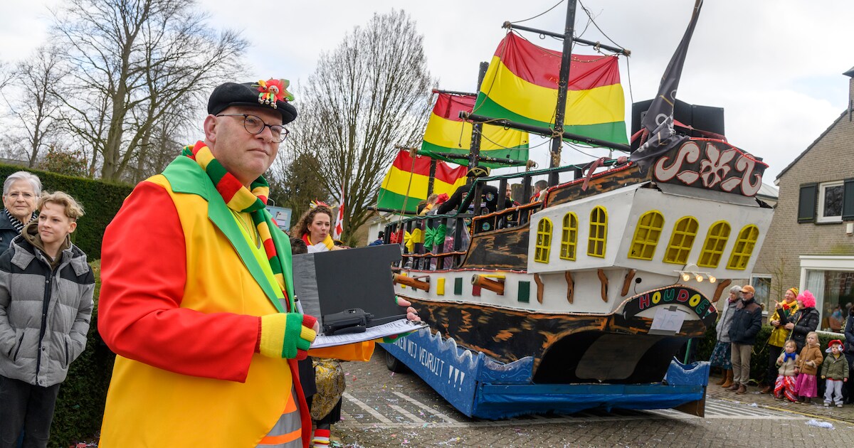 De praalwagens van Knotwilgendam jureren? Prima, als Peter maar niet ...