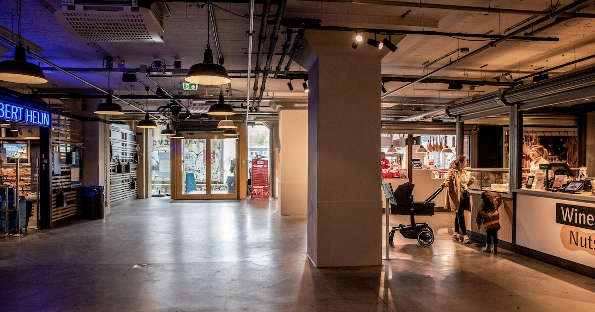 Slager in troosteloze Vershal op Strijp-S heeft geen goed woord over ...