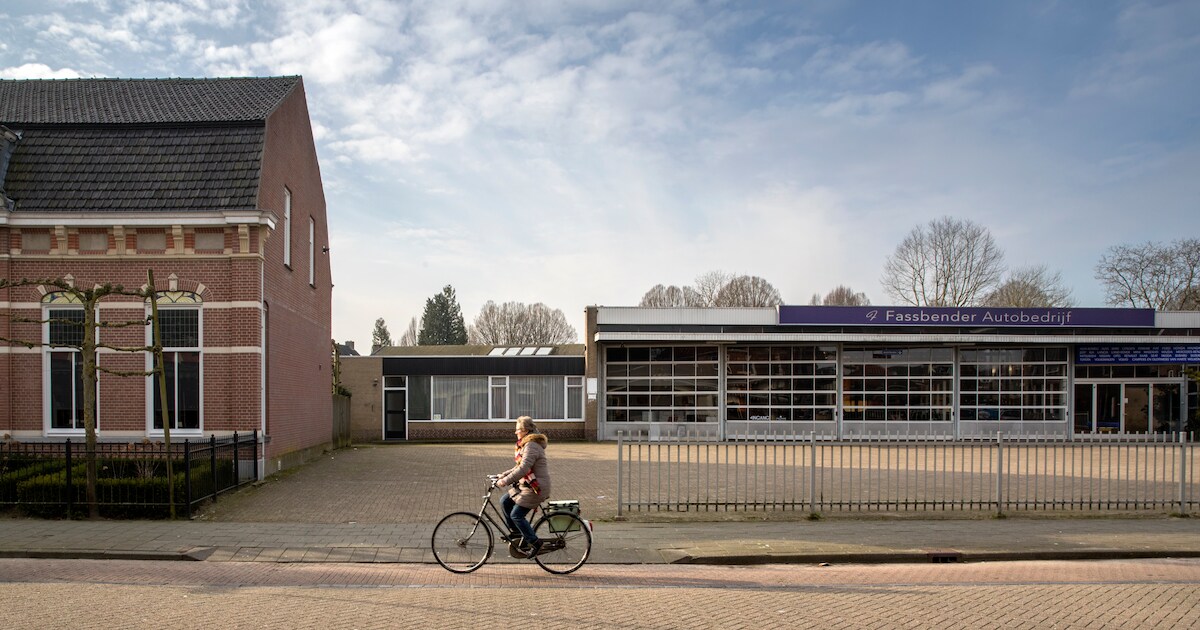 Garage van Fassbender in Schijndel wijkt voor woningen | Nieuws | bd.nl