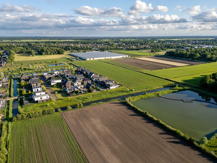 Een groot park, meerdere waterbergingen en een wijk met 750 woningen ...