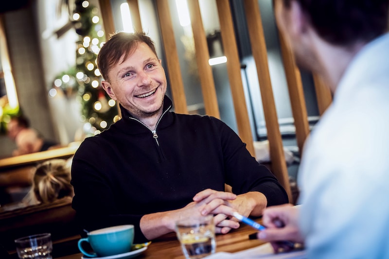 LIVE KKD | ADO Den Haag in de achtervolging: Van der Sande kopt Cambuur ...