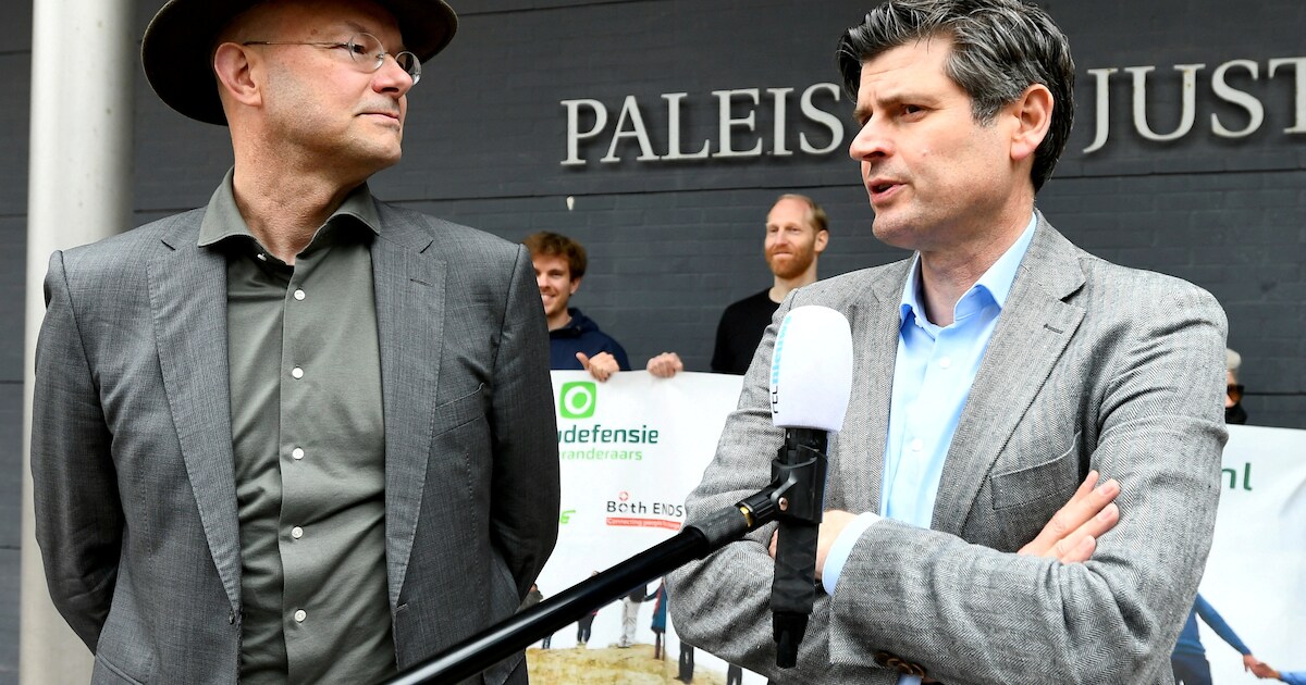 Milieudefensie: ‘Shell ondermijnt klimaatbeleid en mag zich niet langer ...