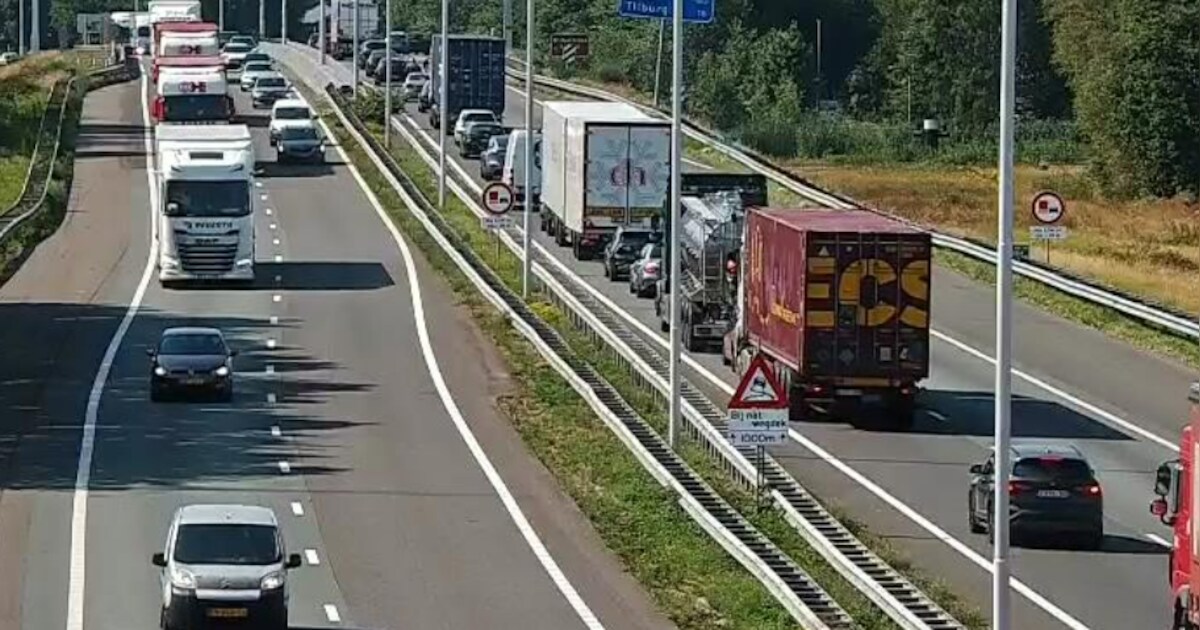 Lange files op A58 bij Oirschot en A67 bij Eersel door ongeluk en pechgeval | Oirschot | bd.nl