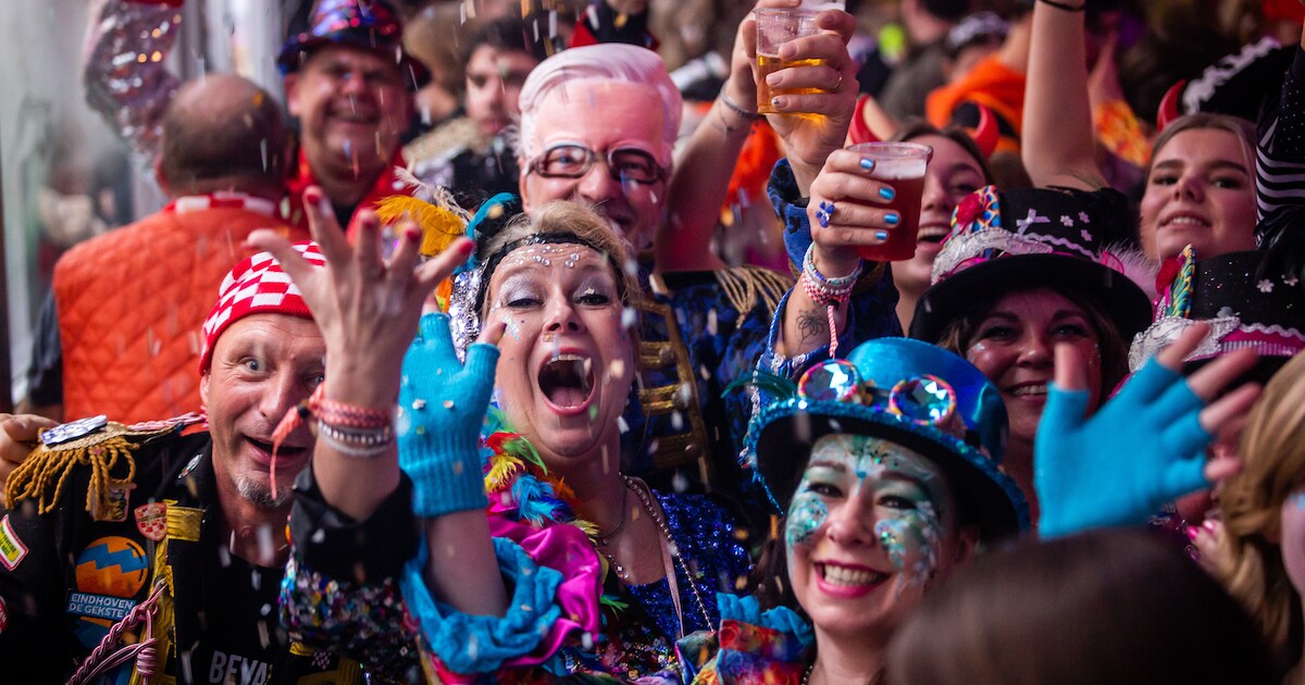 1600 Arsenal-supporters vallen op carnavalsdinsdag met hun neus in de ...