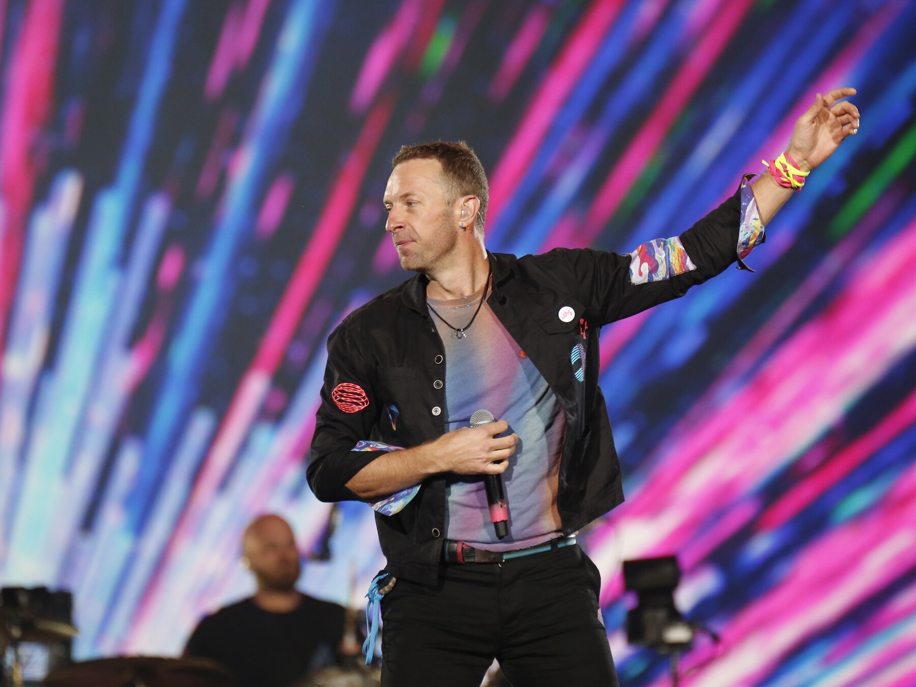 Stormloop op tickets voor shows Coldplay, binnen mum van tijd uitverkocht | Show | BD.nl