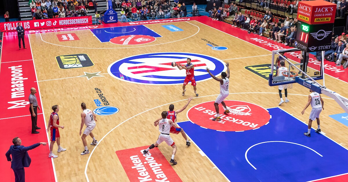 Eerste ervaring Heroes-coach Braal met Maaspoorthal: ‘Ze zaten achter ...