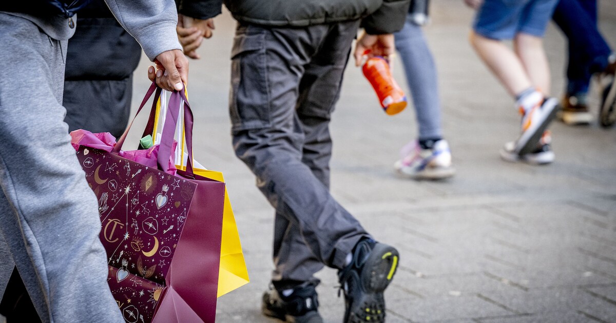 Extra koopzondagen in centrum Oss | Regio | BD.nl