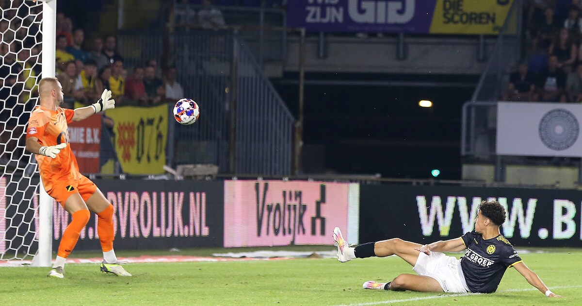 NAC rent zichzelf de vernieling in met elektriciteitsvoetbal: ‘Je zag ...