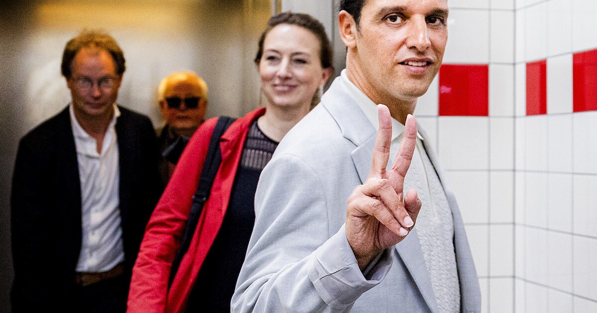 Domper voor Ali B; alleen Ronnie Flex en nog één getuige mogen opnieuw ...