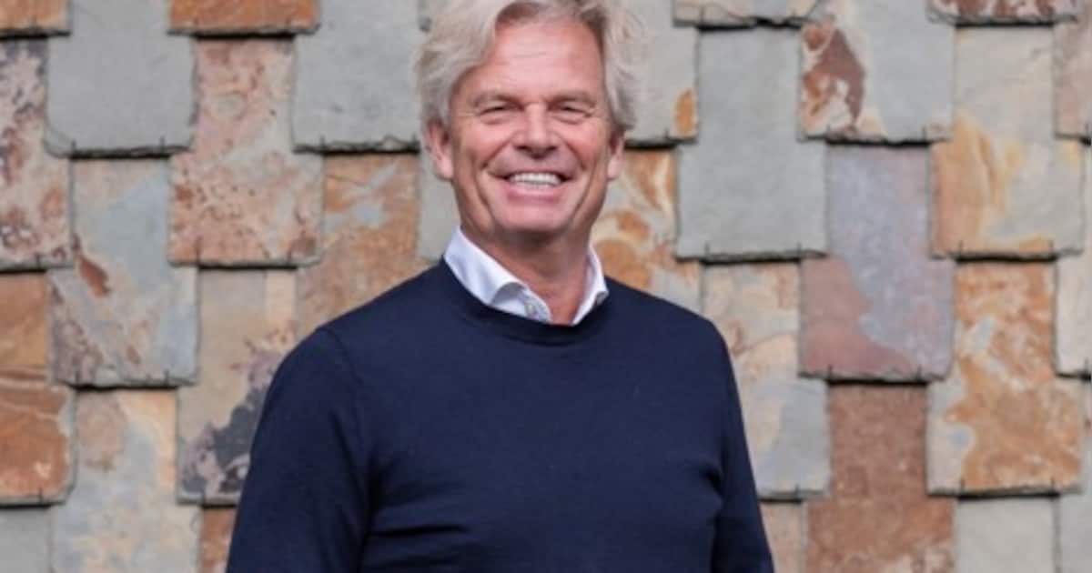Bob Hutten is ‘Knoergoeie Brabander 2025’, poppenspeler Kimberly Jans ...