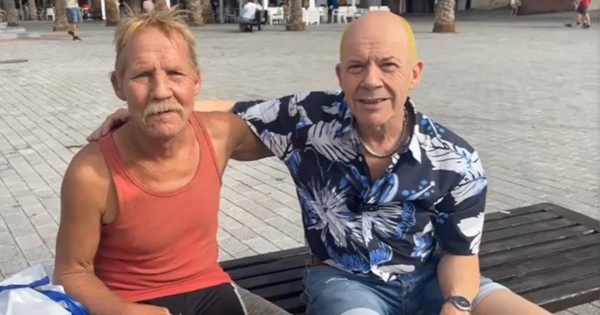 Eindelijk herenigd: kapper Theo vindt vermiste broer na negentien jaar ...