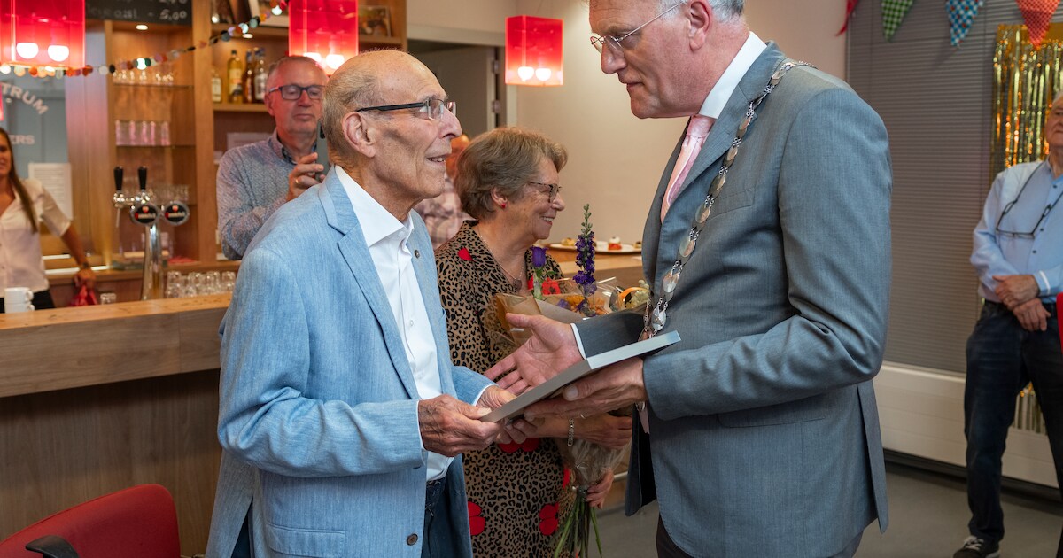 Gemeentelijke onderscheiding voor Ben van Balen vanwege inzet voor ...