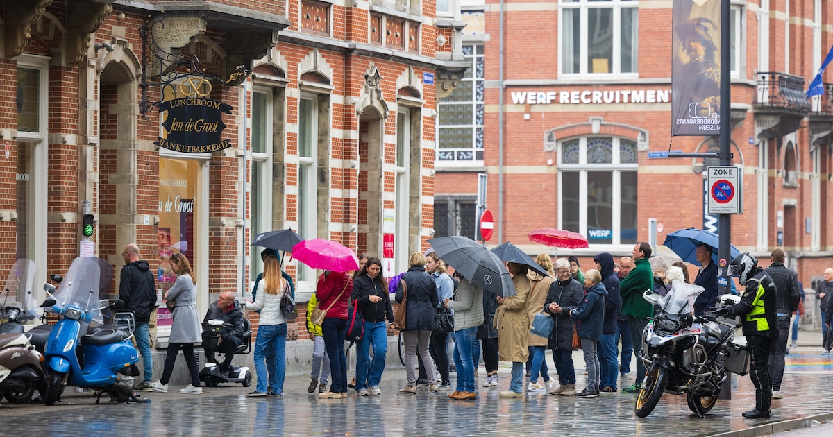 Vanuit Hedel tot aan Taiwan staan ze in de rij voor dé Bossche bol van ...