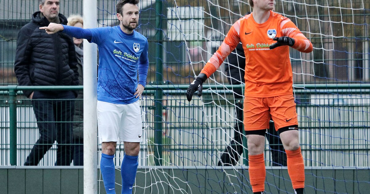 Geweldige doelpunten bij FC Uden - Schijndel: ‘De keeper kon nog niet ...