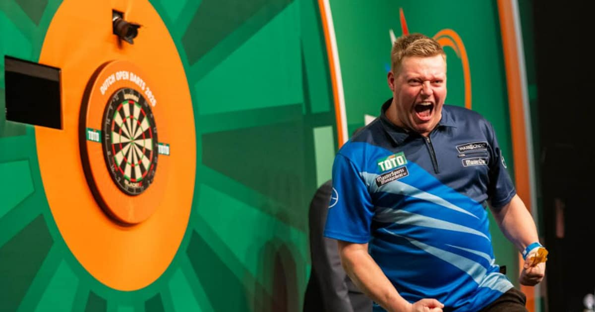 Geen stem meer én veel spierpijn, maar deze Tilburgse darter wint wel ...