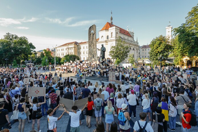 Nederlandse expert geschokt door Zelensky’s maatregelen tegen corruptie ...