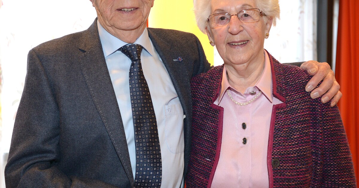 Echtpaar De Groot uit Waalwijk 70 jaar getrouwd | Waalwijk | BD.nl