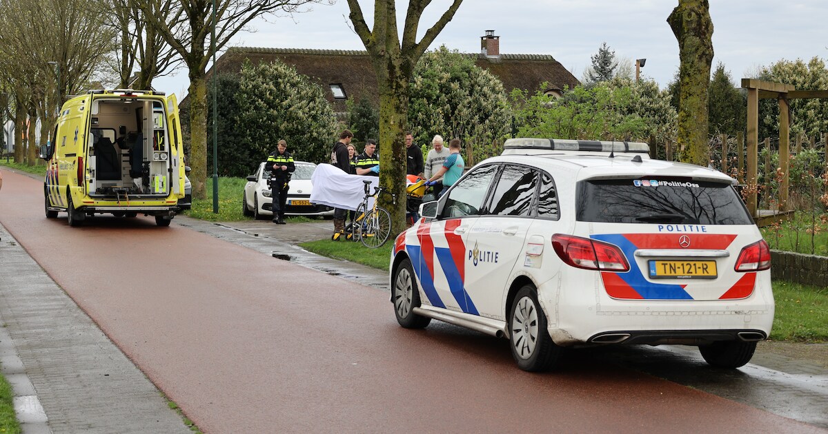 Wielrenner gewond door botsing met busje in Berghem | 112 nieuws Oss ...