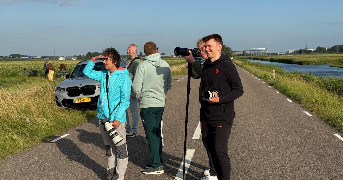 Veldhovense Daen staat tien uur te wachten op Air Force One, maar dan ...