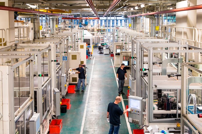 Valse start, hoge piek en nu een dip voor Tilburgse fabriek Bosch, waar ...