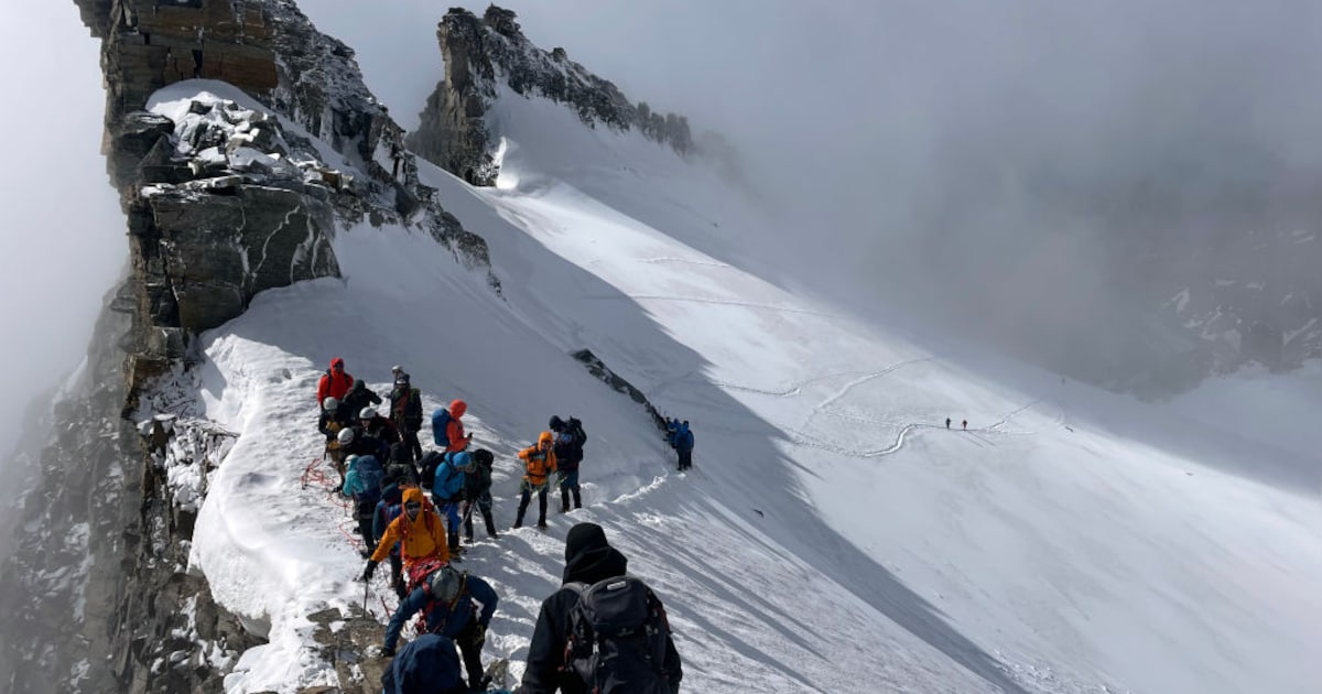 Drie bergbeklimmers omgekomen in Italiaanse Alpen: ‘Ze maakten een val ...