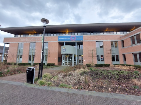 Sloop oud gemeentehuis Haaren stap dichterbij, maar stroomaansluiting ...
