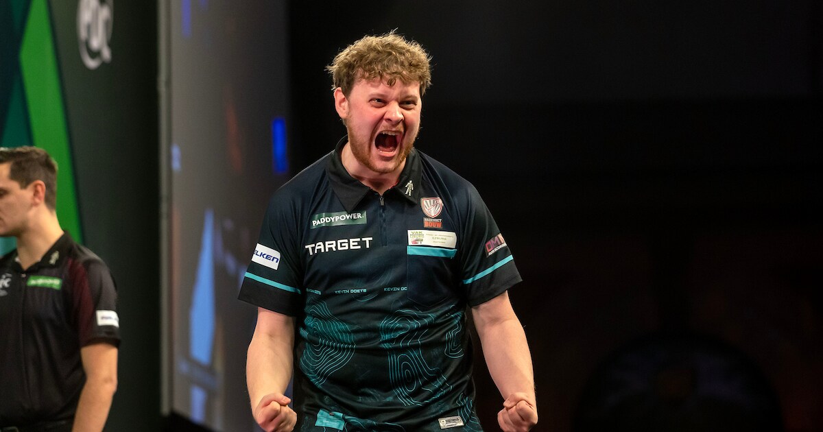 Kevin Doets na daverende stunt tegen ex-wereldkampioen Michael Smith ...