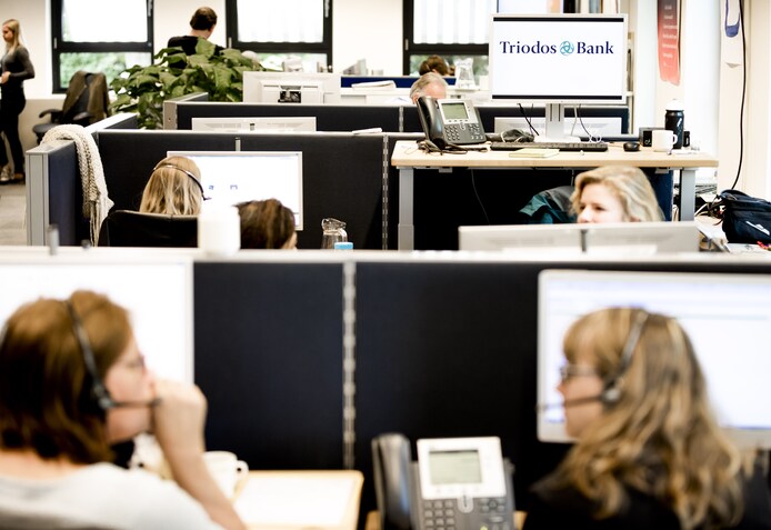 Triodos Bank maakt schoon schip voor de beursgang | Economie | bd.nl