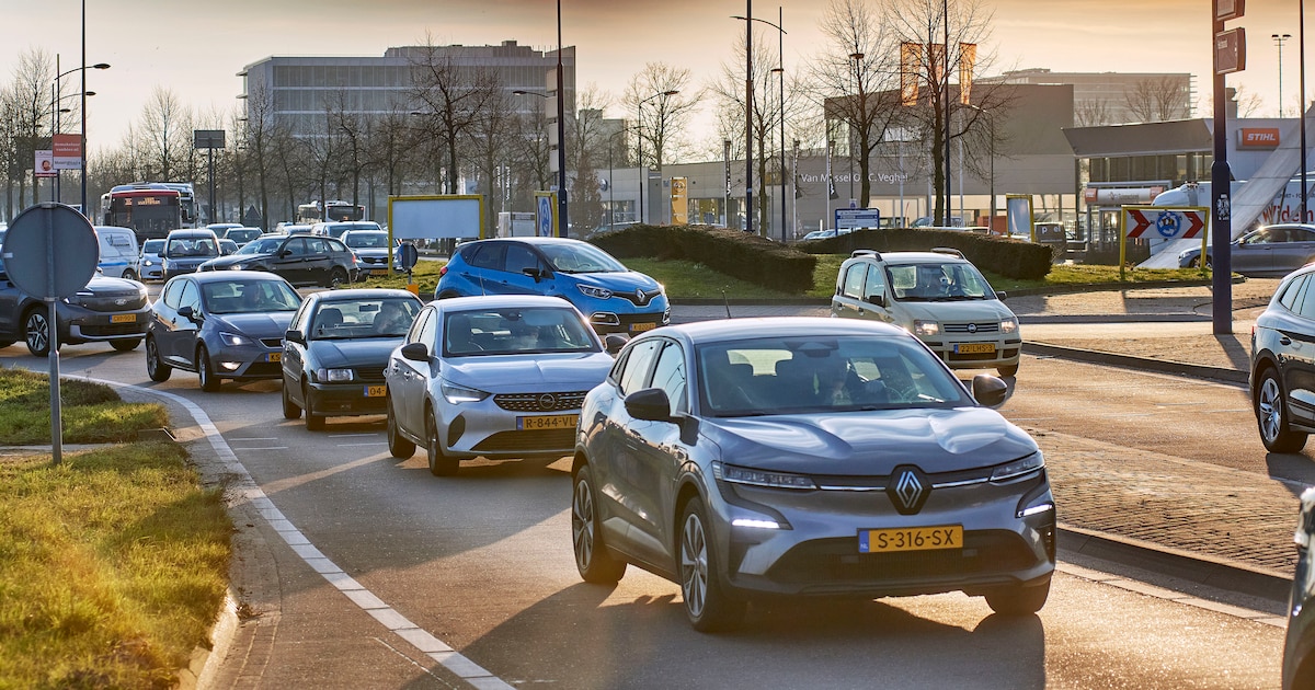 Vaarwel rotondes Veghel: kruispunten en fietstunnels voor betere ...