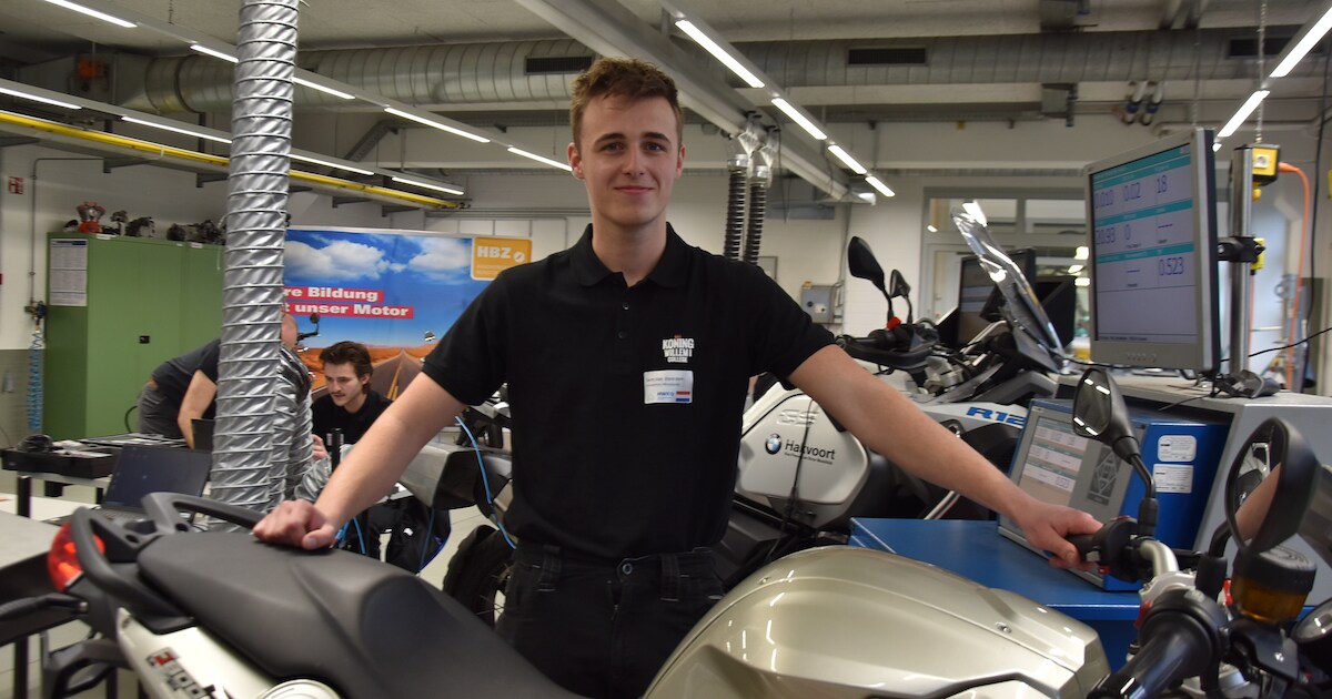 KW1C-student Sem (21) is beste ‘motorfietstechnicus’ van Europa: ‘Deze ...