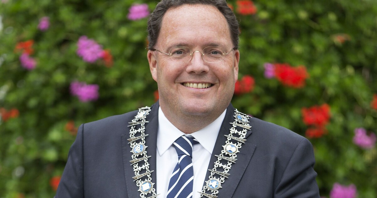 Roderick van de Mortel kondigt vertrek aan: geen vierde termijn als ...