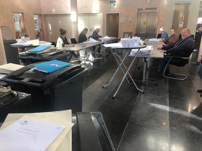 Meierijstad is de eerste 4.602 stemmen al aan het tellen | Uden, Veghel ...