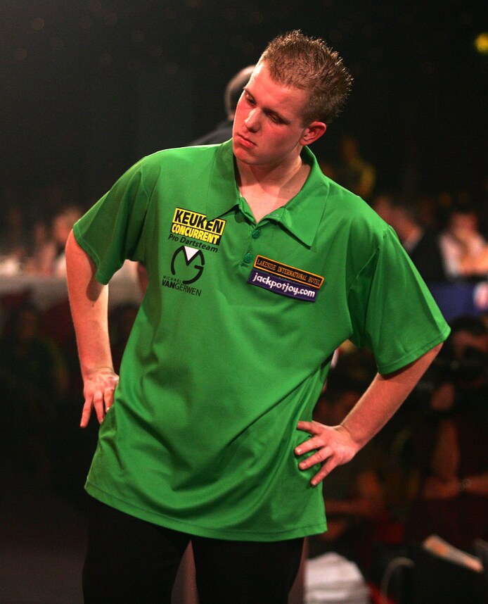 Zo zag Michael van Gerwen eruit toen hij net zo oud was als ...
